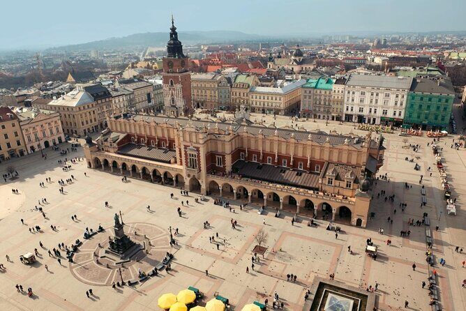 Krakow city tour by electric car - Key Points