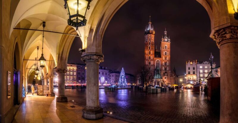 Krakow: Evening Walking Tour with Spooky Stories - An In-Depth Look at the Tour
