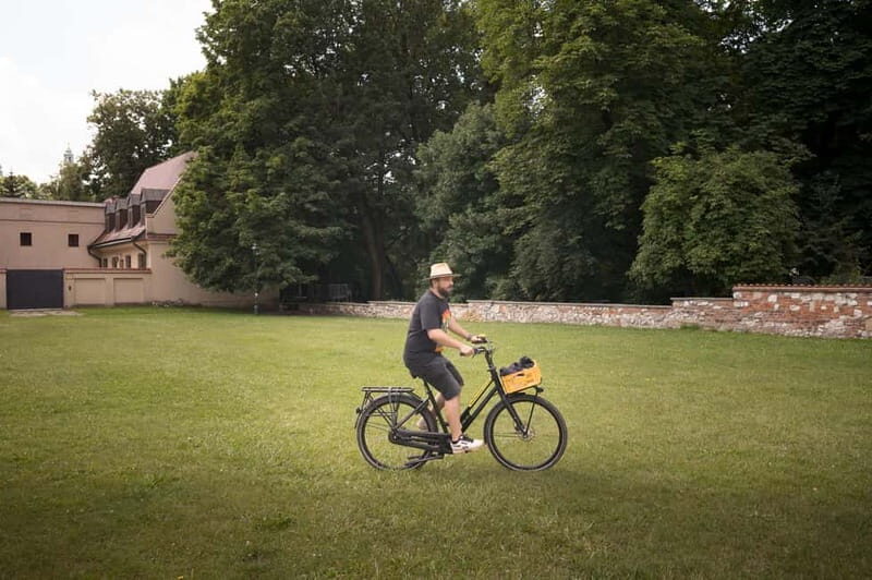 Krakow: Full-Day Bike Rental - Who Is This Experience Best For?