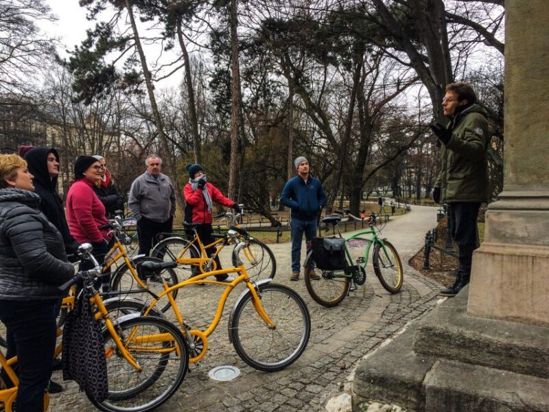 Krakow: Highlights of Krakow Bike Tour - Small Group - Key Points