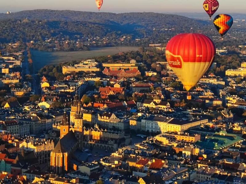 Kraków: Hot Air Balloon Exclusive Tour with Champagne - Who Should Consider This Tour?
