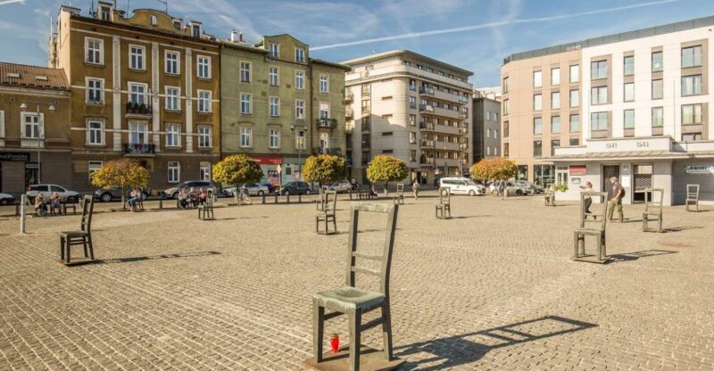 Krakow: Jewish Ghetto Walking Tour - Key Points  