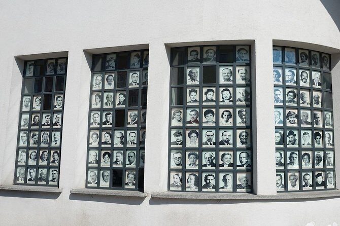 Krakow: Jewish Quarter Kazimierz & Schindler's Factory Guided Tour - Practicalities and What to Expect