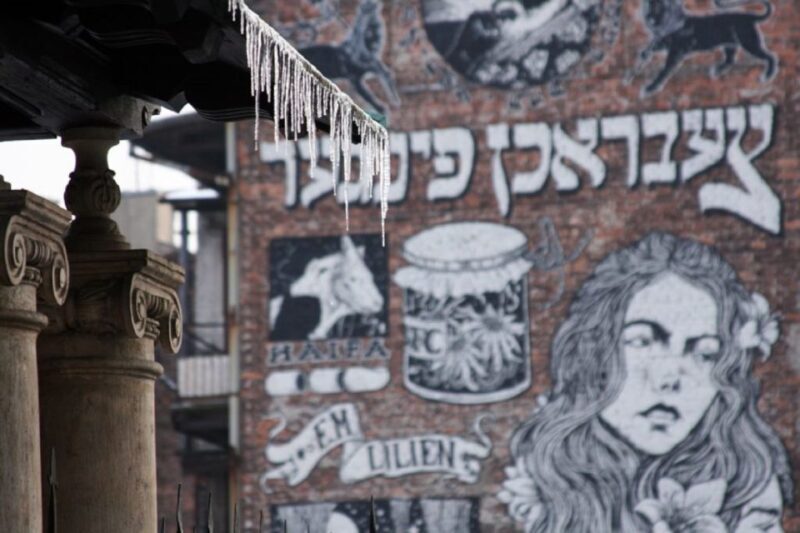 Krakow: Kazimierz Jewish Quarter Walking Tour - Key Points