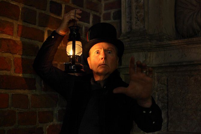 Krakow Night Tour: Ghosts, Vampires and Legends of the Old Town - Key Points