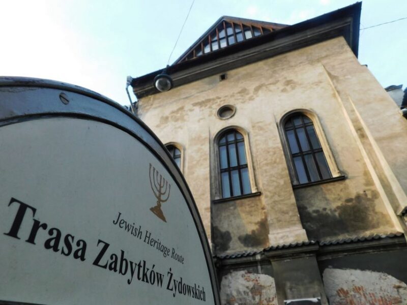 Krakow Old Town and Jewish Quarter in one guided walk - Conclusions: Is This Tour Worth It?