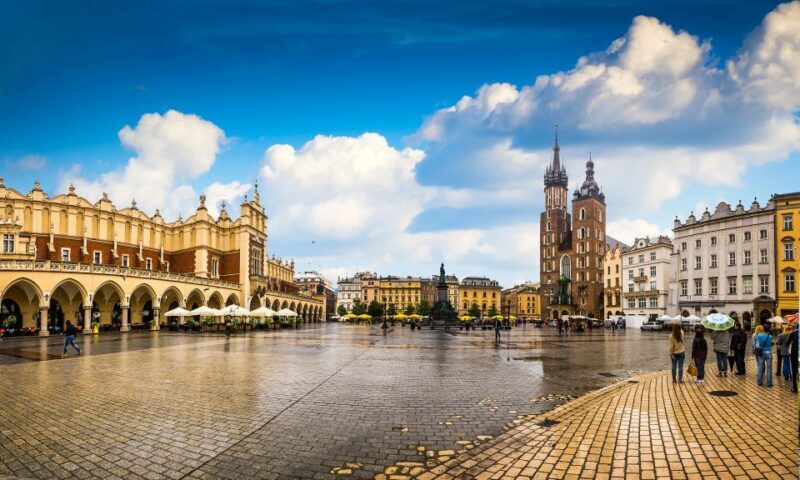 Krakow: Old Town Highlights Private Walking Tour - Who Will Love This Tour?
