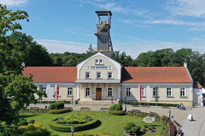 Krakow Private Driver and Customizable Tour- Create Your Own Tour - A Deep Dive into the Experience