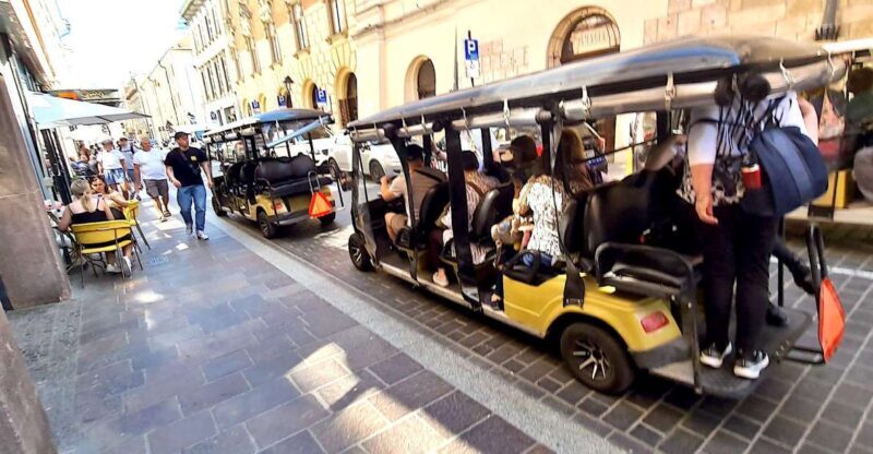 Krakow: Private Panoramic Tour by Golf Cart with Audio Guide - What to Expect from the Krakow Golf Cart Tour