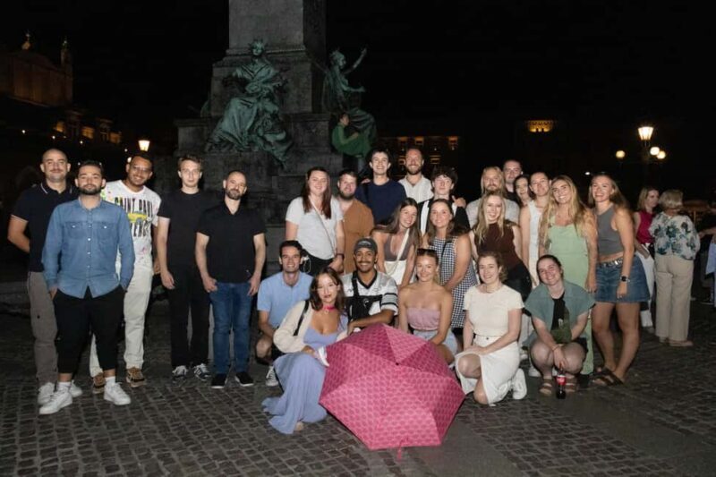Krakow: Pub Crawl 1H Open Bar, VIP Entry & Welcome Shots - Key Points