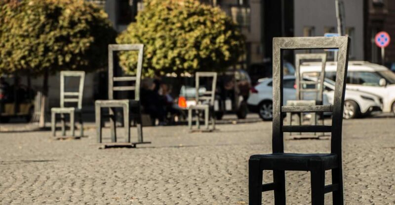 Krakow: Schindler's Factory & Ghetto Guided Tour - The Essence of the Experience