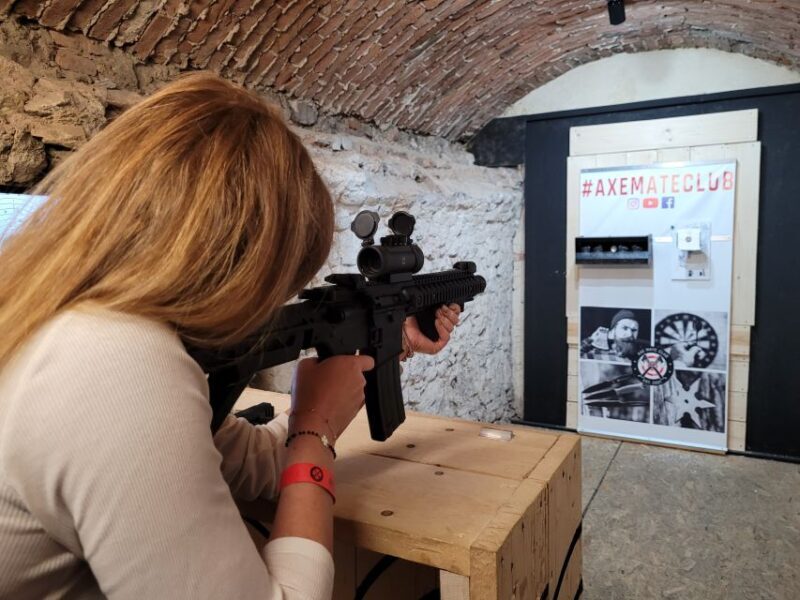 Kraków: Shurikens, Kunais, Knives, Tomahawks, Axes, Shooting - An In-Depth Look at the Experience