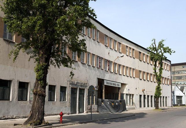 Krakow: Skip the line Oskar Schindlers Museum Private Tour - Key Points