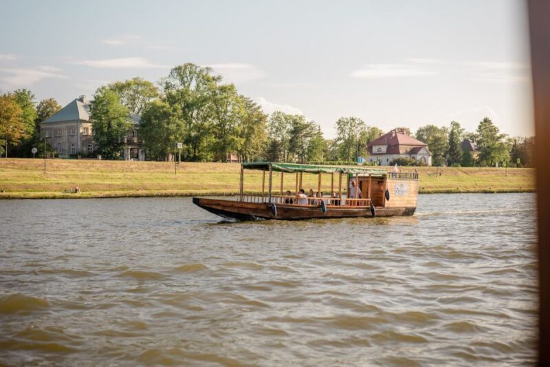 Krakow: Vistula River Sightseeing Cruise - Insights from Reviews