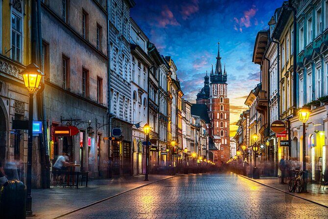 Krakow Walking Tour with Audioguide on Your Smartphone - Exploring Krakow with a Smartphone Audio Guide