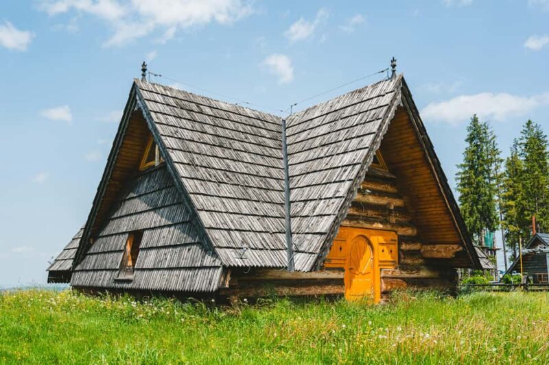 Krakow: Zakopane One Day Trip with Funicular & Thermal Pools - Authenticity and Guide Experience