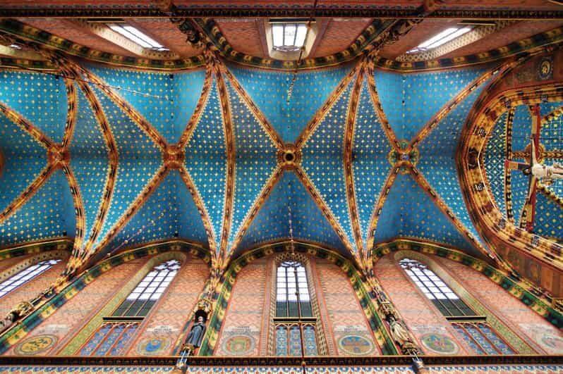 Krakow's Old Town, St. Mary's Basilica and Rynek Underground - Key Points