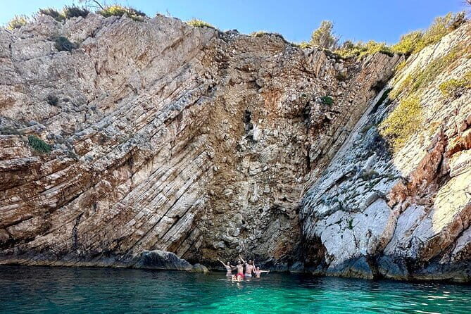 Krka Waterfall with Boat Rides to Skradin from Split or Trogir - FAQ