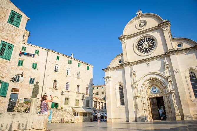 Krka Waterfalls and wine tasting Tour from Split or Trogir - FAQ