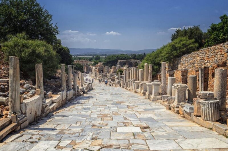 Kusadasi: Ephesus, House of Virgin Mary, and Temple Tour - A Detailed Look at the Tour Experience