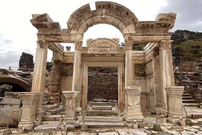 Kusadasi ephesus tours Turkish Bath with Port Pick Up and drop - Key Points