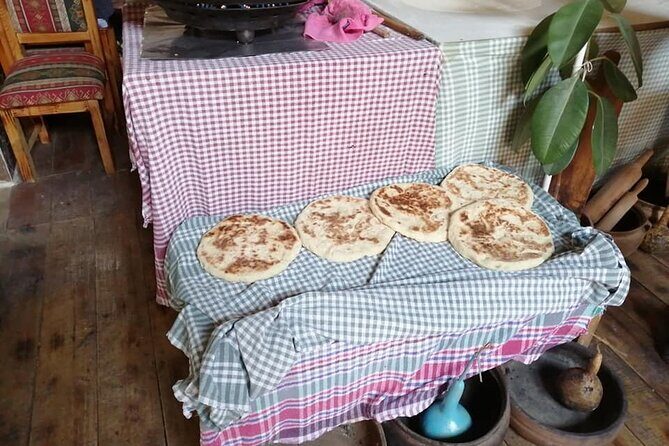 Kusadasi Selcuk Ephesus Gourmet and Street Food Tour - Who Will Love This Tour?