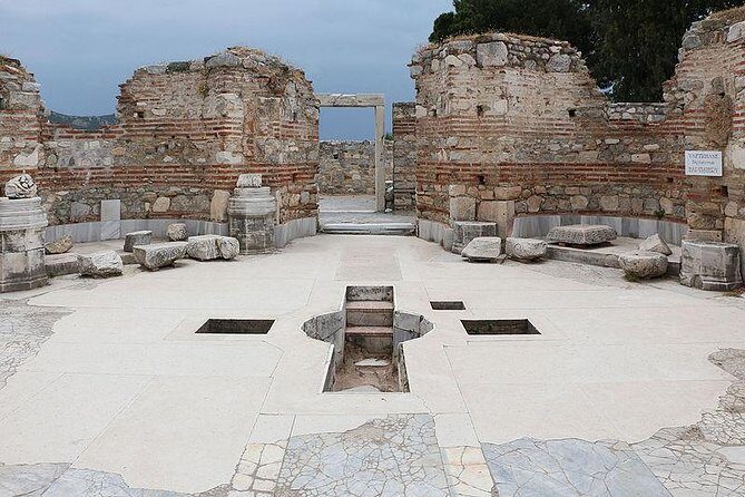 Kusadasi Shore Excursion: Private Tour to Ephesus including Basilica of St John and Temple of Artemis - Shopping Stops and Extra Experiences