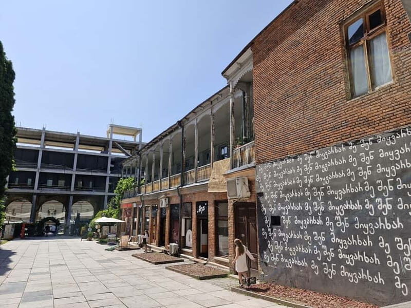 Kutaisi: Guided Walking Tour with Local Snack - Who Will Love This Tour?