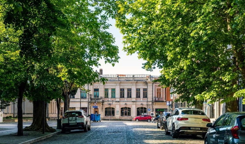 Kutaisi: Historic Walking Tour with Guide, 3 Hours - FAQ