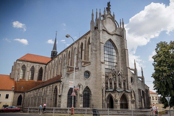 Kutná Hora, Bone Church and Folk Village Small Group Day Tour - Authentic Experiences and Small Details