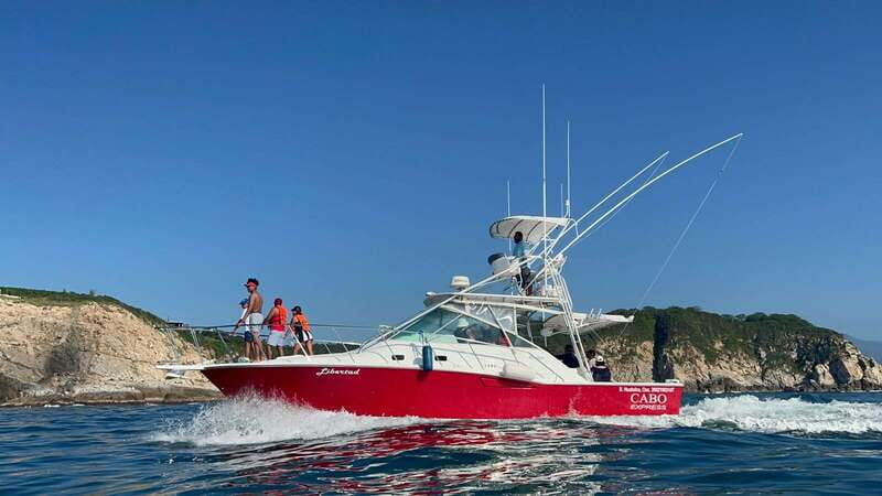 La Crucecita: Private Yacht Cruise in Huatulco with Drinks - Real Experiences: Our Honest Take
