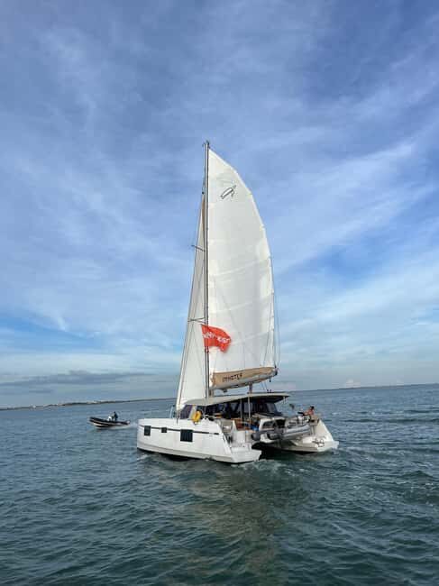 La Flotte, Ile de Ré: Sailing Catamaran Cruise - Why the La Flotte Sailing Catamaran Cruise Stands Out