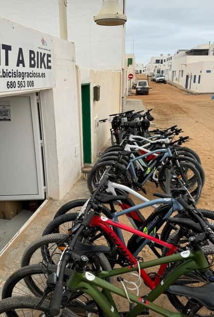 La Graciosa: Rent your ELECTRIC BIKE and explore the island at your own pace. - Who Is This Tour Best For?  