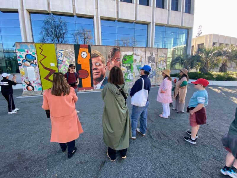 LA: Museum Row Tour The Fast & The Fossilized on Wilshire - What to Expect and Practical Tips