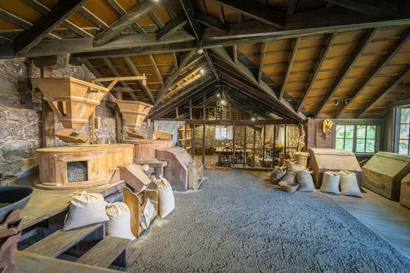 La Orotava:Casa de los Balcones & Molino del Hoyo Gofio Mill - Key Points  