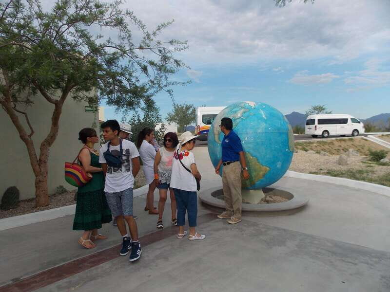 LA PAZ ENCOUNTER - A Deep Dive into the La Paz Encounter Tour