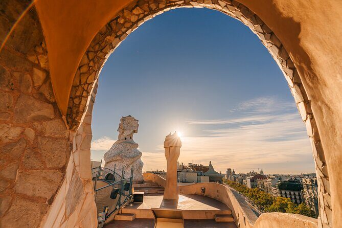 La Pedrera - Casa Mila Sunrise: Early Morning Access - Key Points