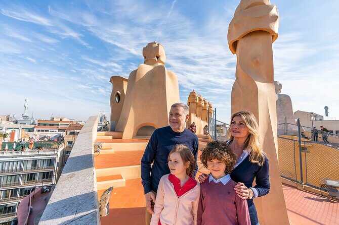 La Pedrera - Casa Mila Sunrise: Early Morning Access - In-Depth Look at the La Pedrera Sunrise Tour