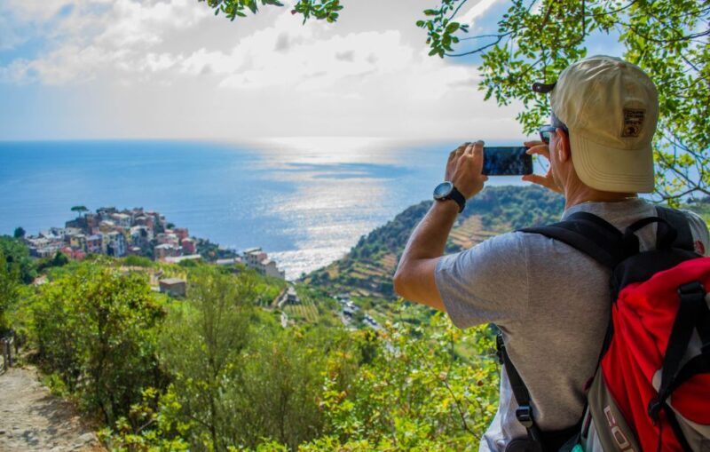 La Spezia: Cinque Terre Guided Hiking Tour - Key Points