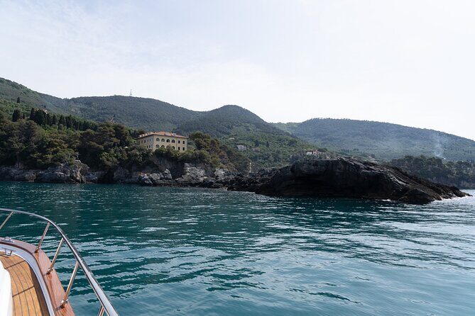 La Spezia: Cinque Terre Tour with Lunch on Board 8 hours - Who Should Book This Tour?  