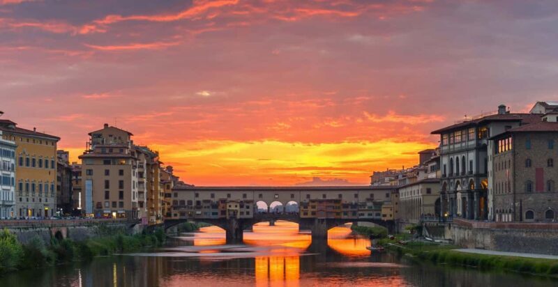 La Spezia: Guided Tour of Florence & Pisa with Bus Transfer - FAQs