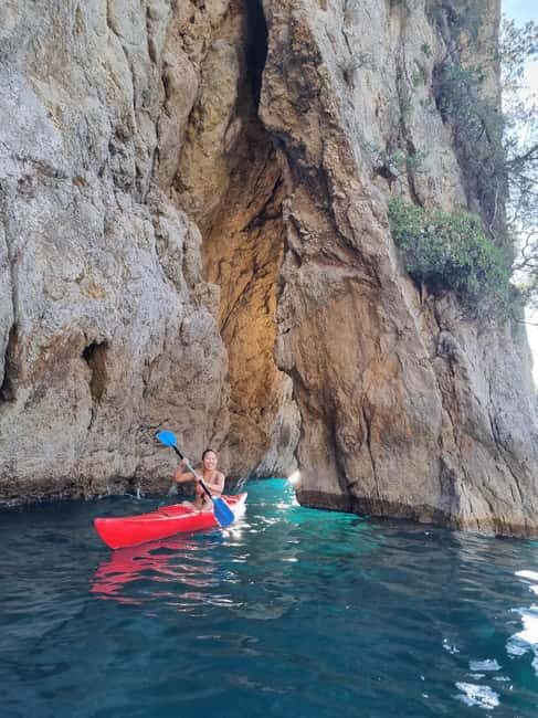 La Spezia: Sunset Kayak & Caves Tour w/ Swimming & Aperitif - Who Is This Tour Perfect For?