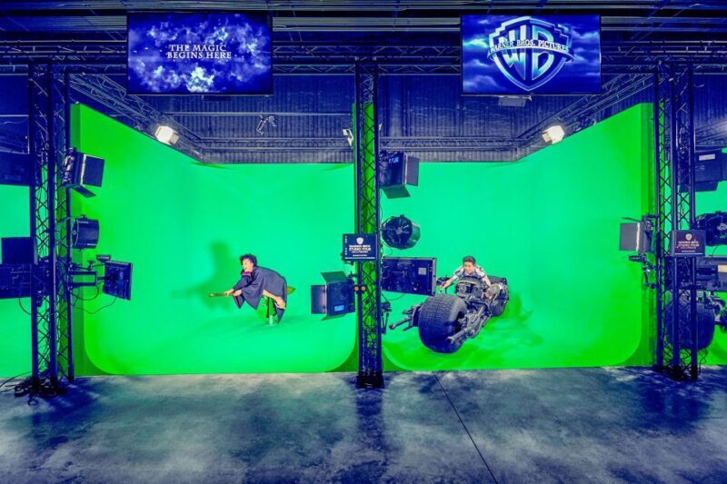 LA: Warner Bros Studio Entry with Hollywood Bus Tour Package - FAQ