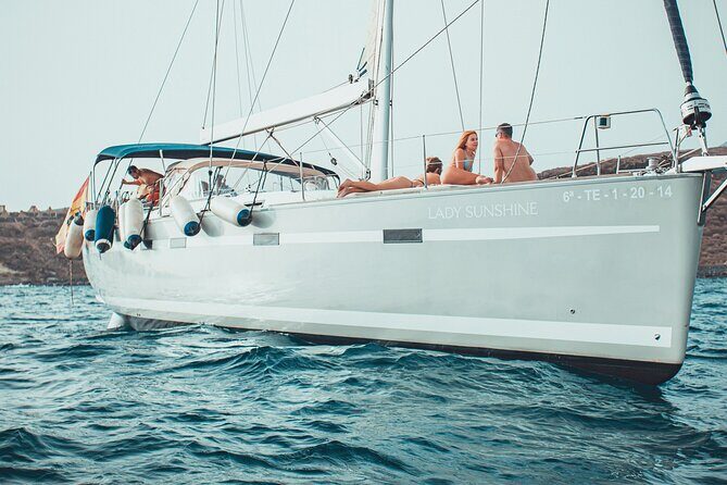 Lady Sunshine Private, from 3 to 8 hours - A Close Look at the Itinerary and Experience