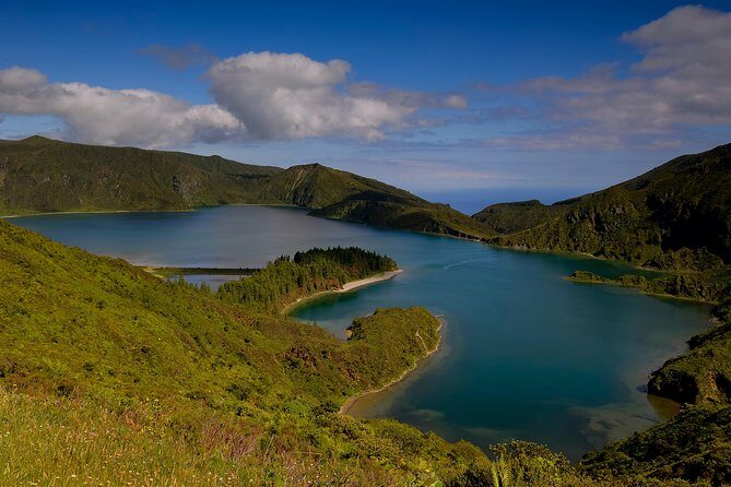 Lagoa do Fogo Volcano and Caldeira Velha Hot Springs - An In-Depth Look at the Tour Itinerary
