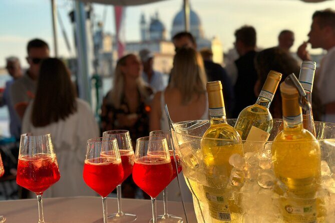 Lagoon Light Lunch Tour at 12:00 in Venice - Practical Tips for Travelers