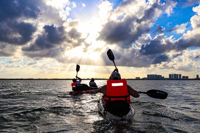 Lagoon Mangrove Tour, Kayaking and Sightseeing from Cancun - FAQ