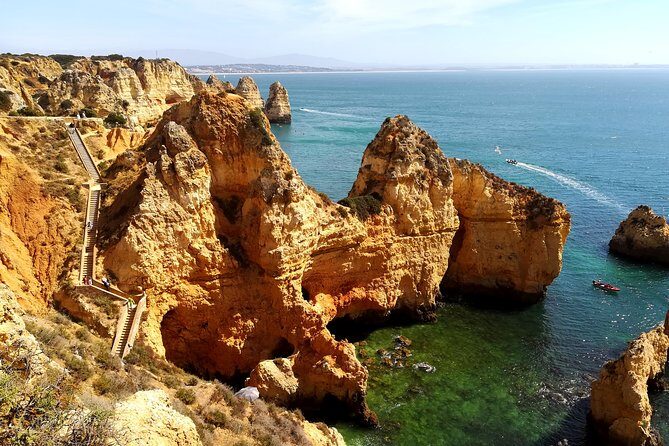 Lagos and Sagres Premium - Shared small group > VTours Algarve - FAQ