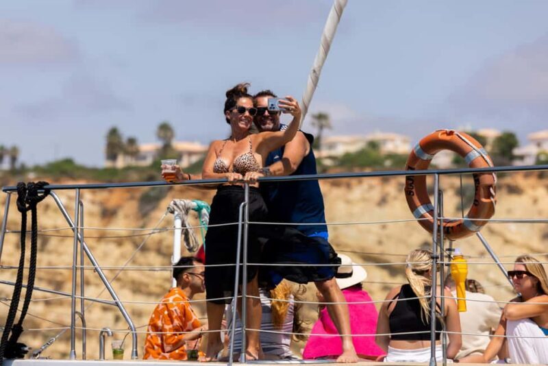 Lagos: Brunch and Benagil Caves - Key Points