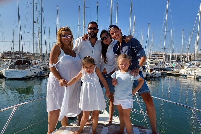 Lagos Full Day Private Boat Trip inc Drinks, Paddleboards & Kayak - FAQs